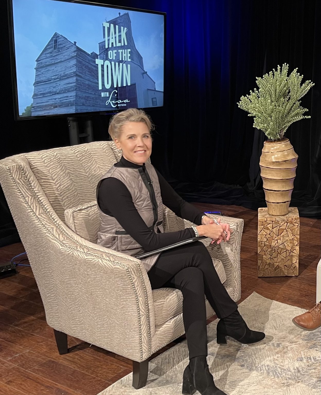 Watch Talk of The Town with Lisa Peters October 26-November 2 | Lisa Peters